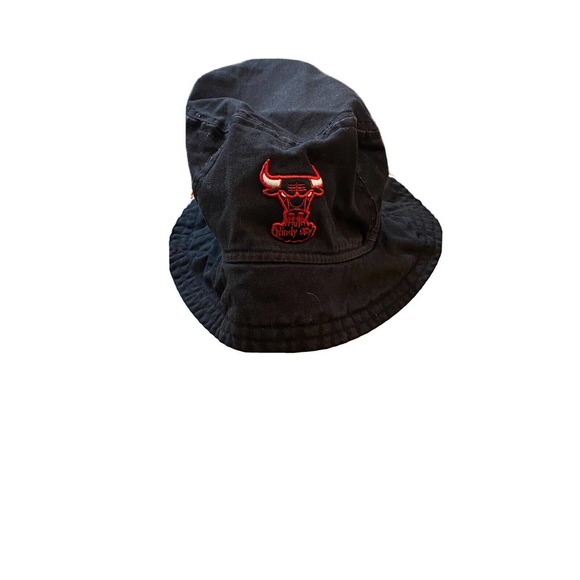 New Era | Accessories | Vintage Nba Chicago Bulls Bucket Hat Hardwood ...